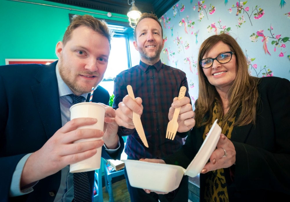 Rochdale first – as festival goes plastic free - Rochdale Town Centre ...